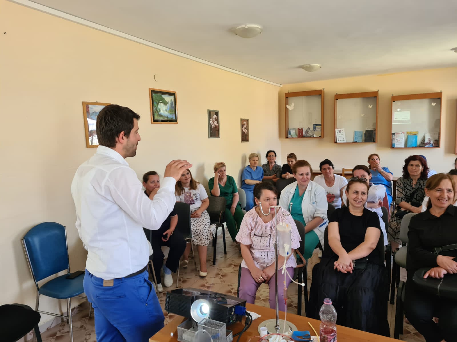 Rreth Nesh - Kerkimi Shkencor ne Infermieri - KSHI